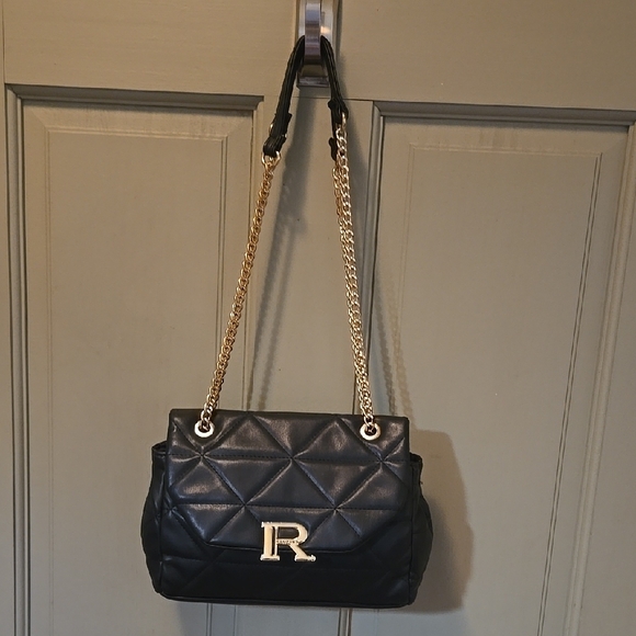 Rampage | Bags | Rampage Euc Black Quilted Shoulder Bag With Gold Chain ...